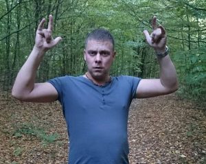 Pishius - Daina apie BMW - POPtop.lt